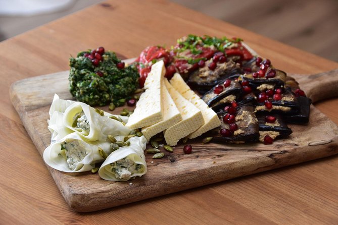 Private Traditional Georgian Meal in a Lovely Tbilisi Home with Transfers - FAQs