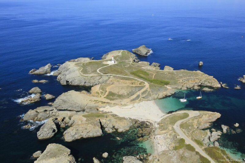 Quiberon: Ferry tickets from/to Belle-Île-en-Mer, Le Palais - Who Will Love This Trip?