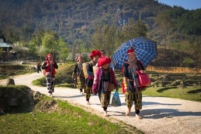 Red Dao Village Trek and Herbal Bath - FAQ