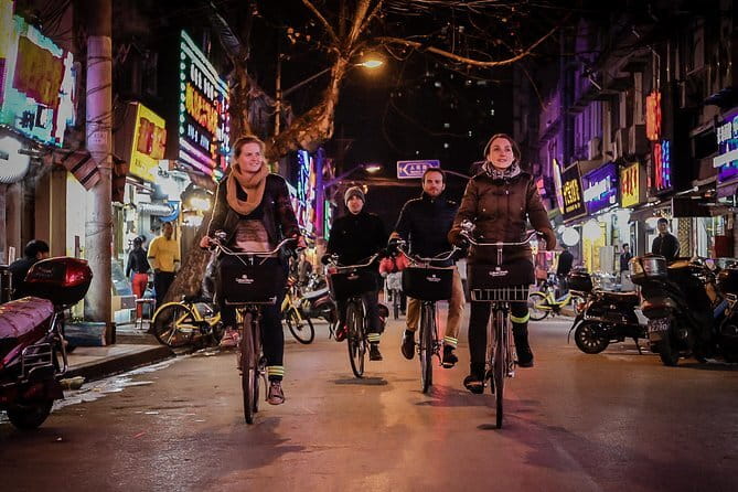 Shanghai by Night with Fine Local Dinner and VIP River Cruise Experiences - Final Word