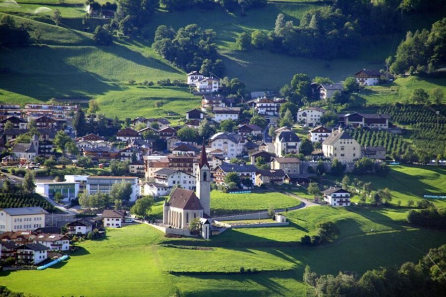 7-Days Alpine Adventure: Venice, Dolomites & Alps Escapade - Practicalities and Value