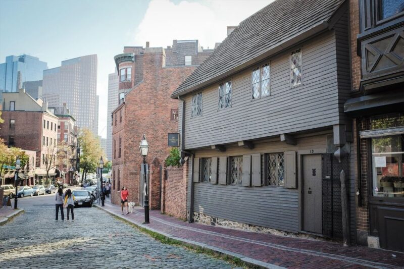 Boston Pass: Save up to 50% - Includes Franklin Park Zoo - FAQs