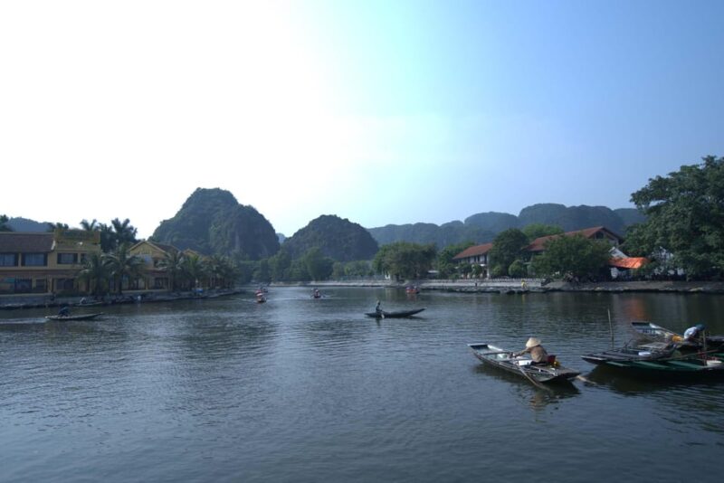 Hoa Lu & Tam Coc - Biking with Buffet Lunch - FAQ