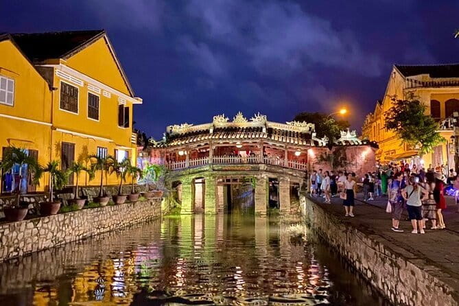 Hoi An Walking Tour, Sampan Boat Trip , Foodie Tour by Night - FAQ