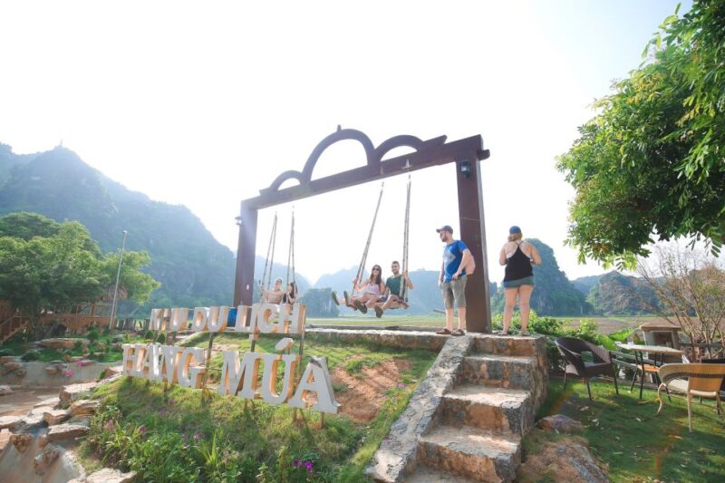 Sapa Trek Tour on Sleeper Bus/Night Train-Overnight at Hotel - FAQs