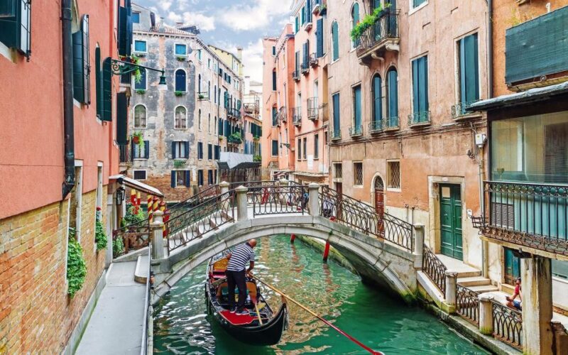 Venice Morning Highlights: Piazza San Marco to Grand Canal - FAQs