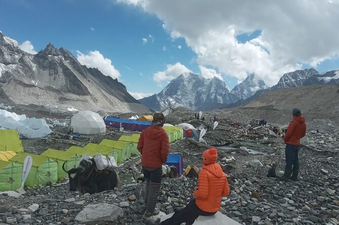Everest Base Camp Helicopter Tour landing at Everest View Hotel. - FAQs