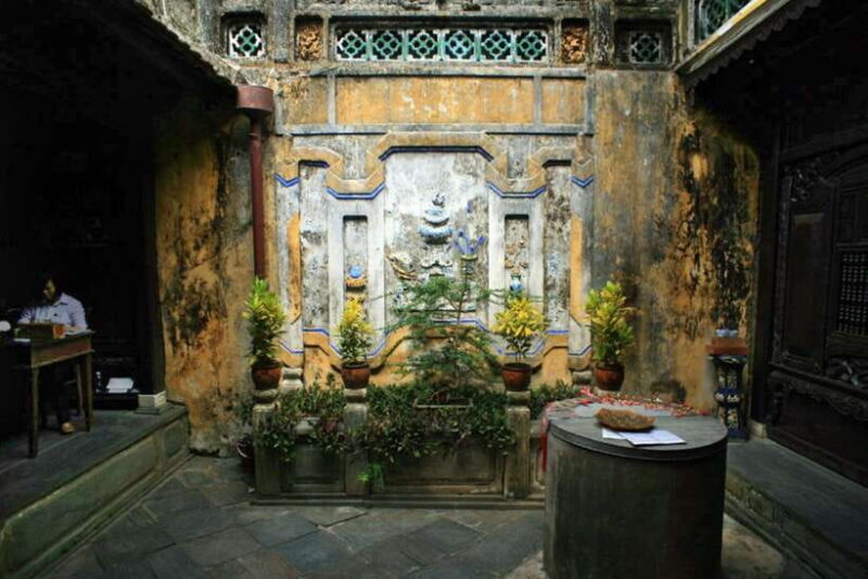Hoi An: Ancient Town Walking Tour with Lantern Boat Ride - FAQ