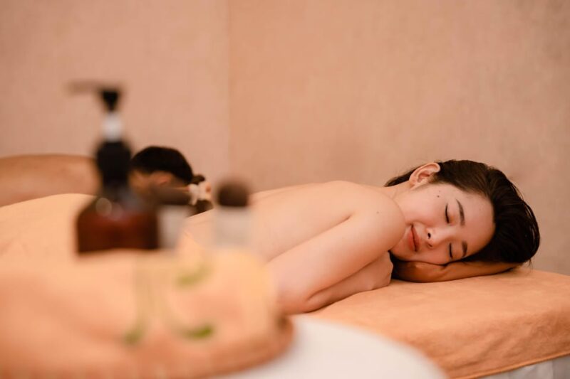 Da Nang: 90 minutes Herbal Massage (FREE PICK-UP for 2pax+) - The Herbal Pouch Technique