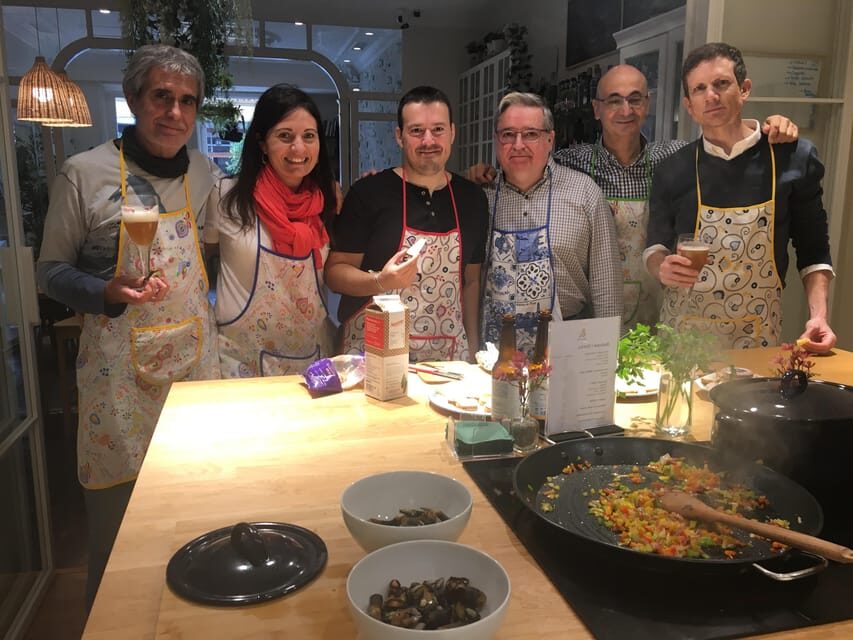 A Coruña: Local Market Shopping and Cooking Workshop - Exploring the Itinerary: From Market to Meal