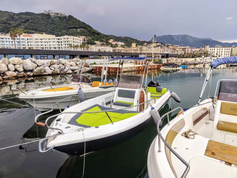 A day in Amalfi Coast by Boat - The Boat and Crew: Intimacy and Comfort