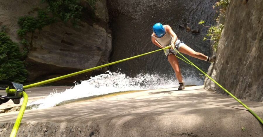Adventure Cahorros, Monachil/ Climbing and abseiling Granada - The Value and Who It’s For