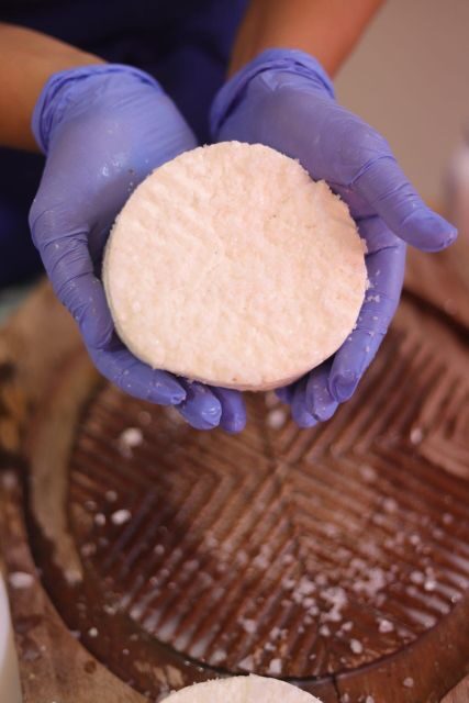 Aguïmes : Cheese Making Workshop at la Jaira de Ana - The Value of the Experience