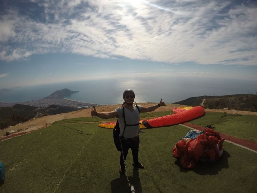 Alanya: Tandem Paragliding from 700m with Meeting or Pick Up - What the Reviews Say