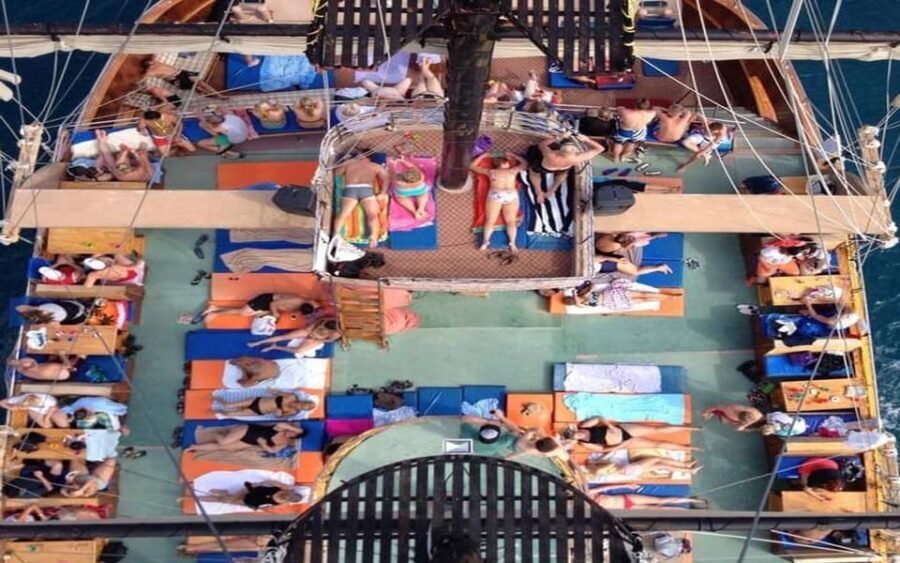 Alanya:Catamaran Tour with Lunch&Soft Drinks Animation Shows - Exploring the Itinerary in Detail