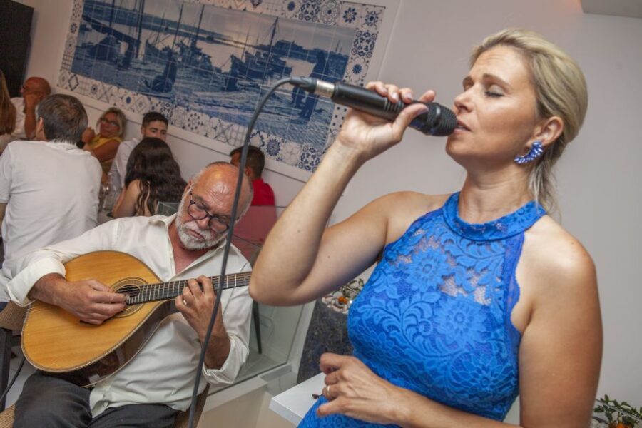 Algarve: Fado Night with 6- Course Algarvian Tapas Dishes - The Practical Details