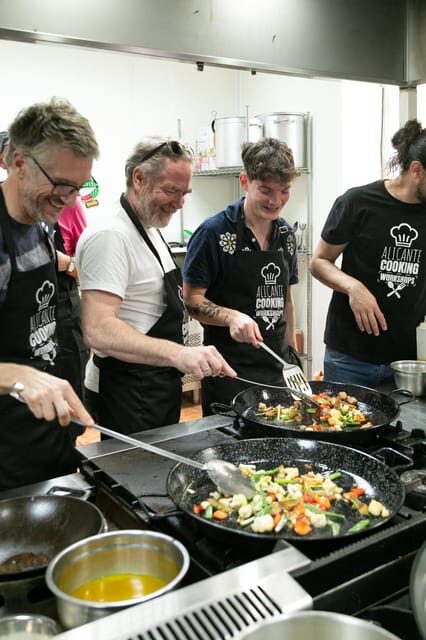 Alicante: Paella and Sangría Workshop with Market Visit - What You’ll Experience: A Deep Dive into the Itinerary