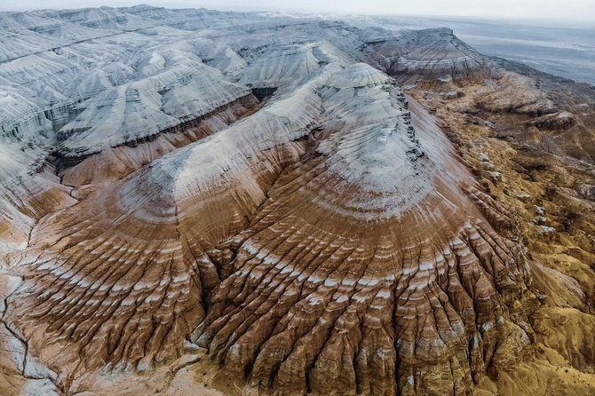 Altyn emel 2 days tour. (Singing dune, AkTau, KattyTau) - Key Points