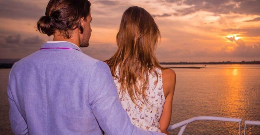 Amalfi Coast: Romantic Cruise & Aperitif - Itinerary Breakdown