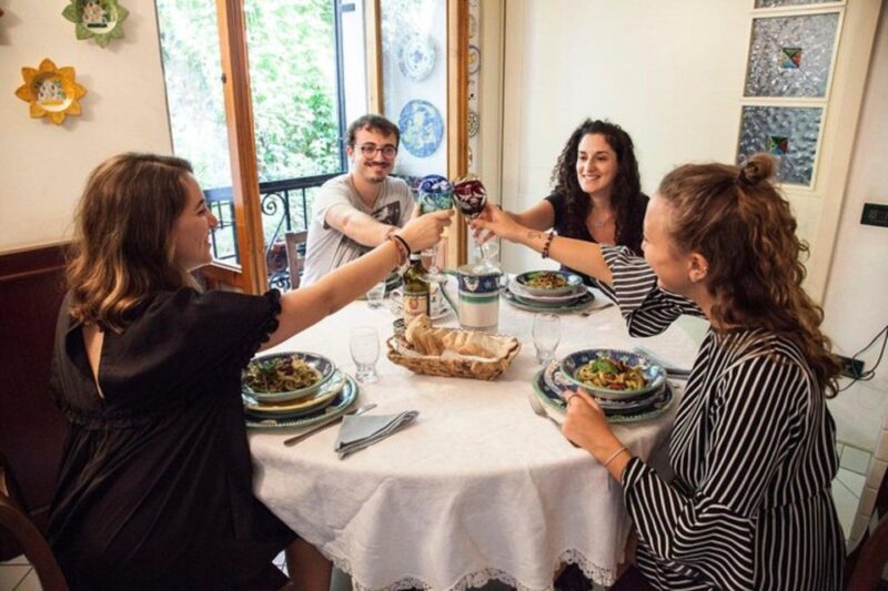 Amalfi: Food Tasting Experience & Wine at a Local's Home - Key Points