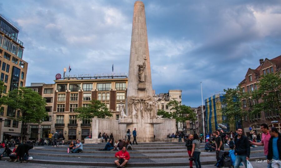 Amsterdam: Anne Frank and Jewish Quarter Guided Walking Tour - The Practical Side: Value, Timing, and Group Size