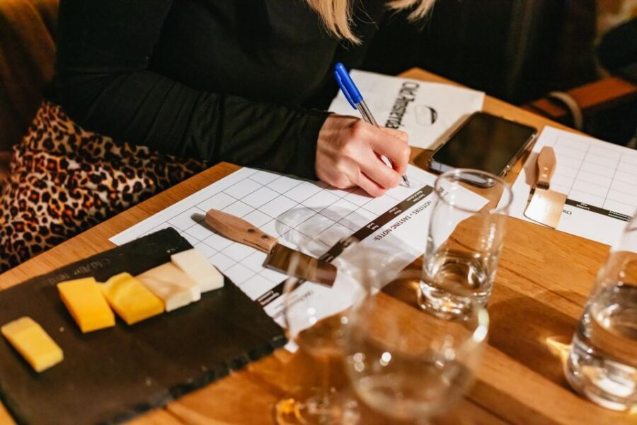 Amsterdam: Dutch Cheese Tasting Experience with Wine - The Cheese Tasting Experience