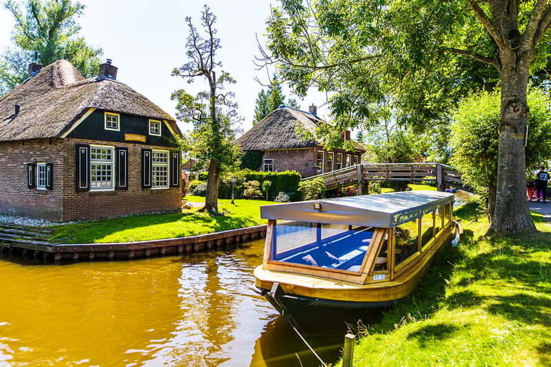 Amsterdam: Giethoorn Day Trip with Boat Tour - Authentic Experiences and Feedback from Fellow Travelers
