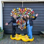 Amsterdam: Keukenhof and Zaanse Schans Live Guided Day Tour - The Journey to Keukenhof
