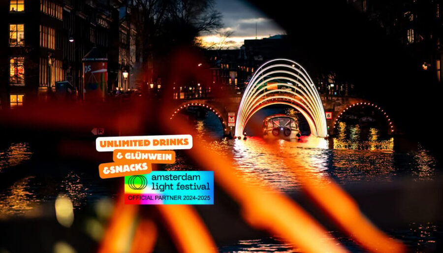 Amsterdam: Light Festival Cruise With Drinks & Snacks - The Itinerary in Detail