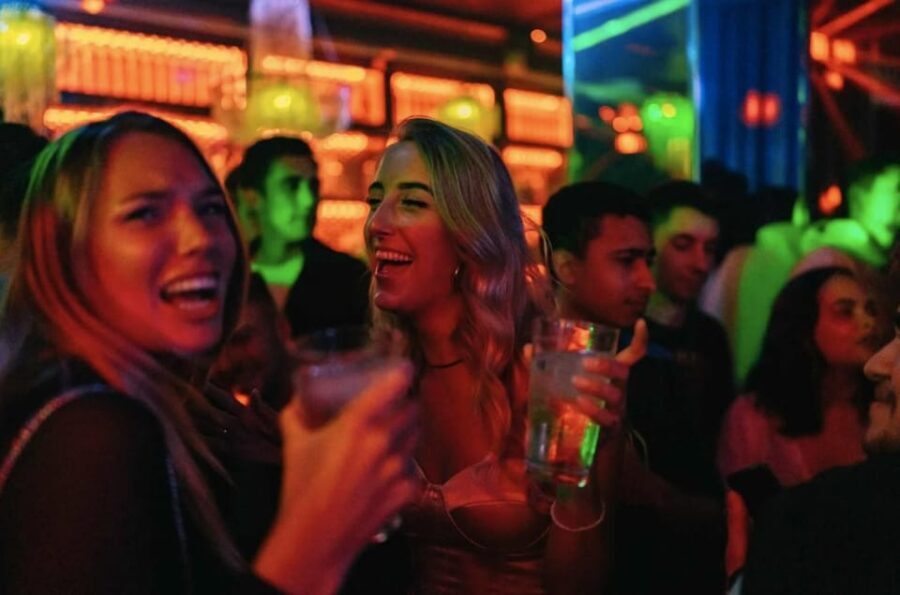 Amsterdam: Ludwig's Queer Pub Crawl with Club Entry - Who Should Consider This Experience?