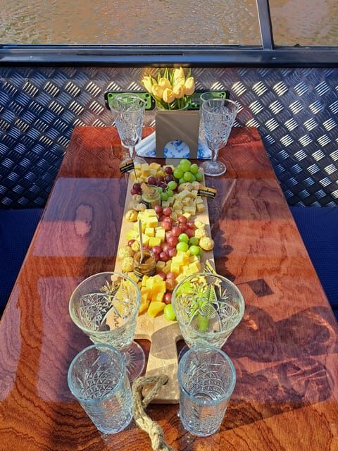 Amsterdam: Luxury Cheese & Wine Canal Cruise - Analyzing the Value