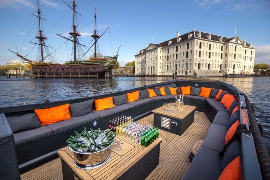 Amsterdam: Private BBQ Cruise with Personal Chef & Drinks - Who Will Love This Tour?