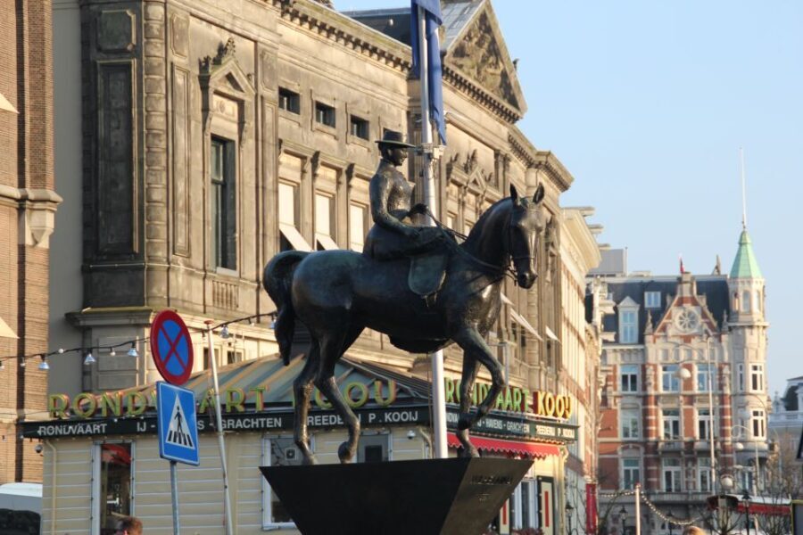 Amsterdam: Private Hidden Gems Discovery Tour - What Makes This Tour Stand Out