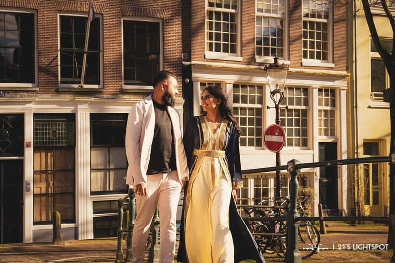 Amsterdam: Private Photoshoot for Couple, Family, or Solo - Why We Think It’s a Good Value