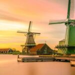 Amsterdam: Private Zaanse Schans Windmills and Volendam Trip - Transportation and Comfort