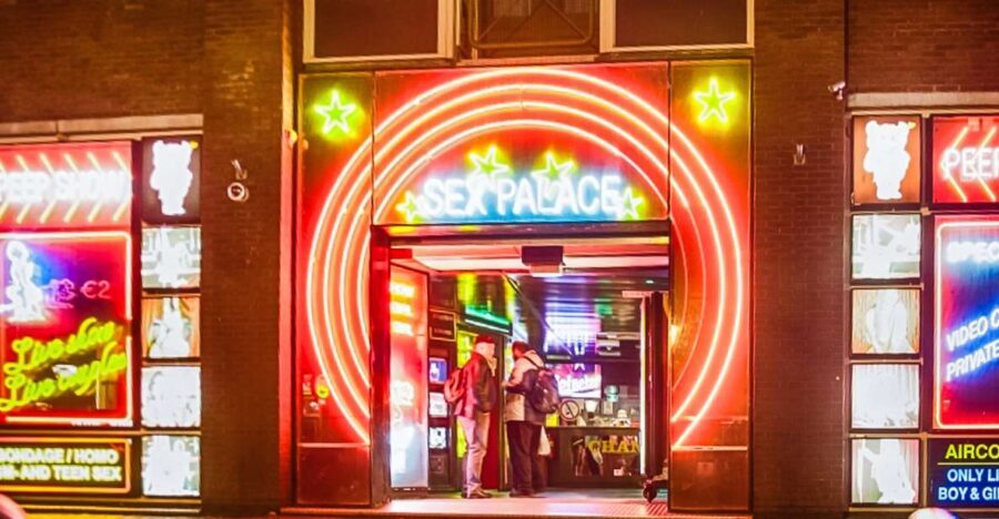 Amsterdam Red Light District & Coffee Shop Tour - The Value of the Tour: Breaking Down the Cost