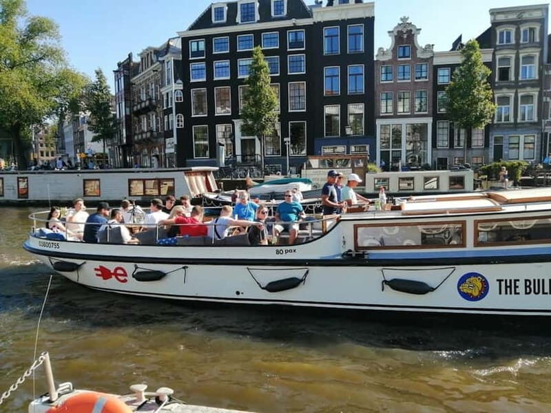 Amsterdam: The Bulldog Boat Smoke and Booze Cruise - Discovering the Experience: What You Can Expect