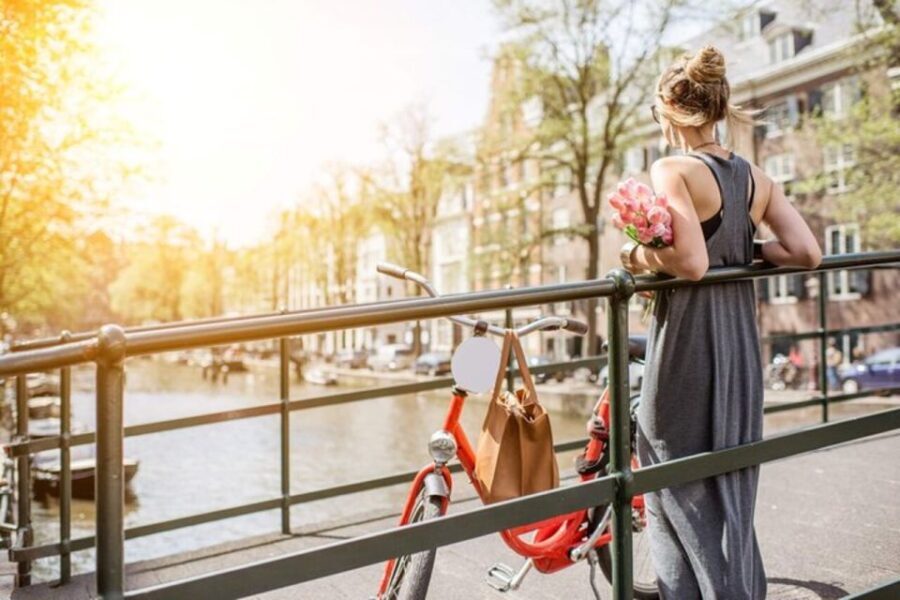 Amsterdam Walking Tour for Couples - What Makes This Tour Stand Out?