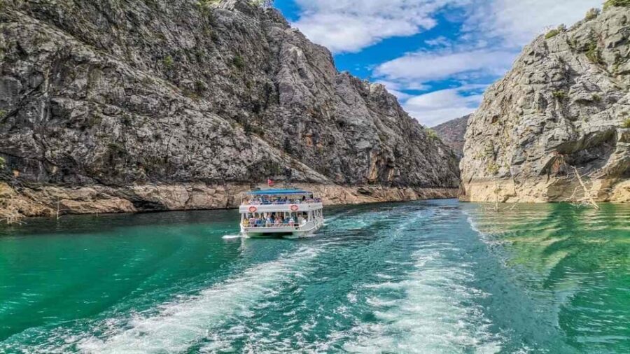 Antalya: Green Canyon Boat Trip with Lunch & Soft Drinks - Deep Dive into the Experience
