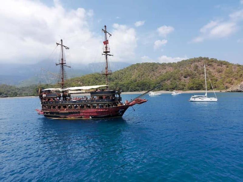 Antalya/Kemer'den: Öle Yemekli Köpük Partili Tekne Turu - The Itinerary and What You’ll Experience