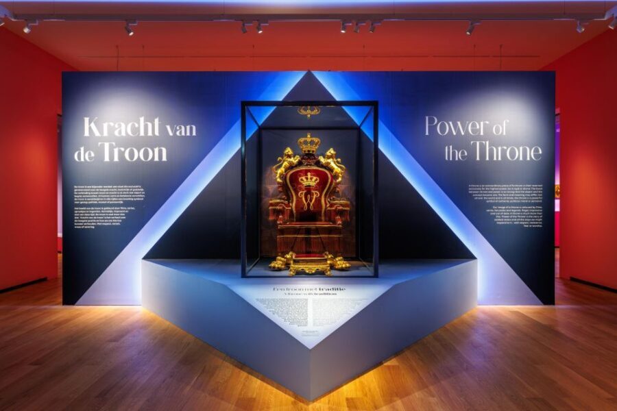 Apeldoorn: Het Loo Palace Entry Ticket - Exploring the Palace Rooms