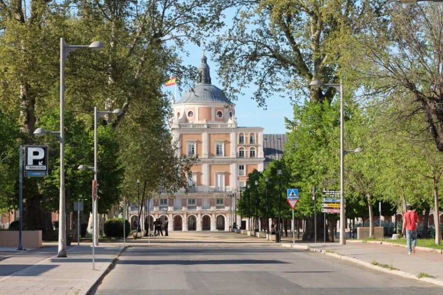 Aranjuez: City and Gardens Guided Walking Tour - What to Expect from the Tour