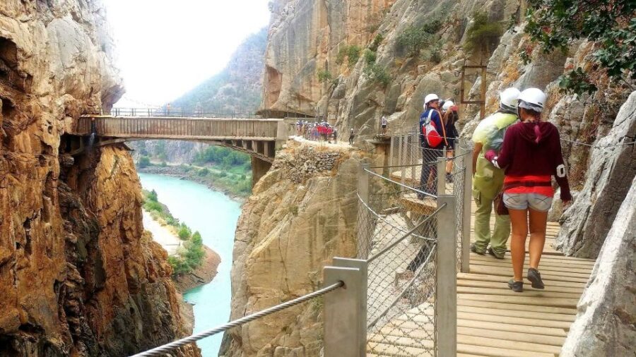 Ardales: Caminito del Rey Group Walking Tour - How the Tour is Organized