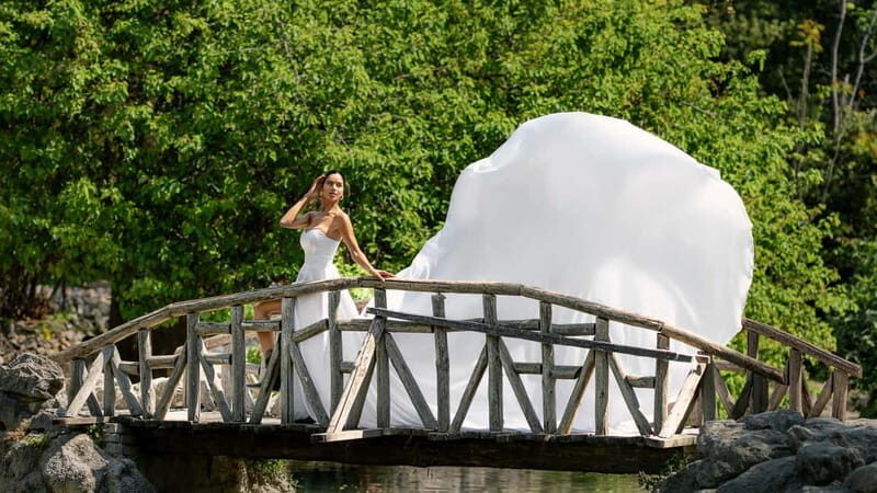 Athens: Flying Dress Photo © Photoshoot "Express package" - Who Will Love This?