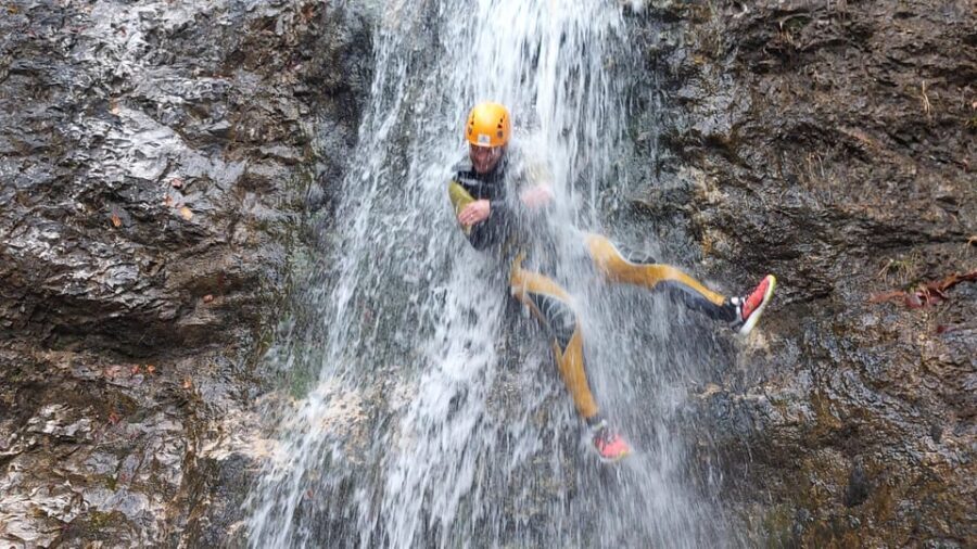 Bad Goisern: Canyoning tour for beginners & advanced canyoners in the Salzkammergut - The Value of the Tour