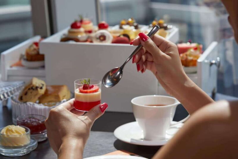 Bangkok: Up & Above Restaurant & Rooftop Bar - Key Points