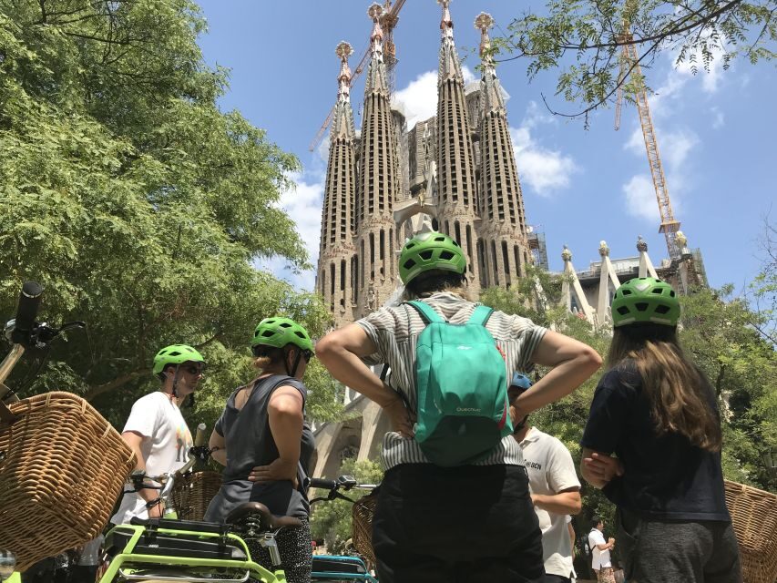 Barcelona: 2.5-Hour Bike or E-Bike Historical Tour - Who Is This Tour Best For?