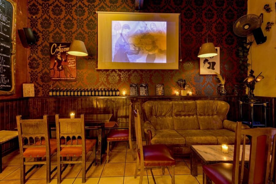 Barcelona: Cocktail Making Class with Tapas - Who Will Love This Experience?