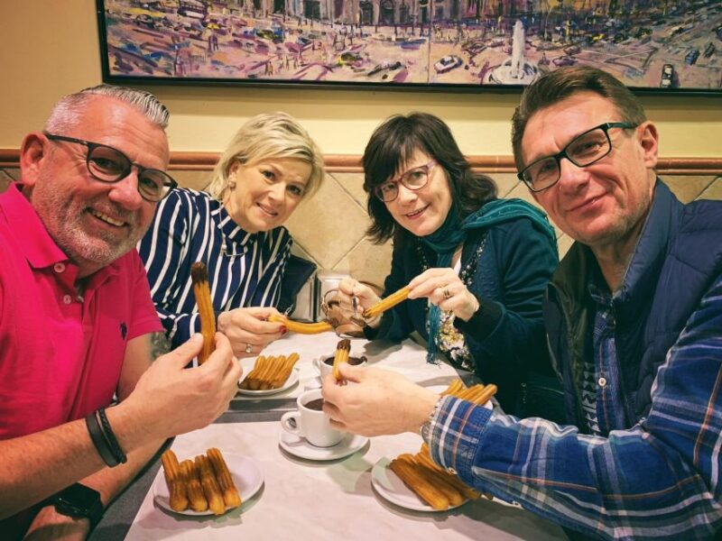 Barcelona: Foodie Walking Tour with Sagrada Familia Tickets - Key Points