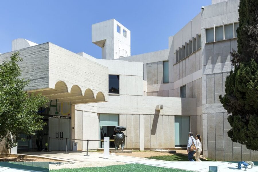 Barcelona: Fundació Joan Miró Skip-the-Line Entry Ticket - Exploring the Collection and Architecture